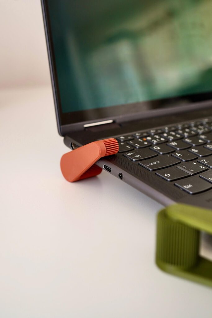 Zodesk “AeroStand” Mini Laptop Stand – zodesk